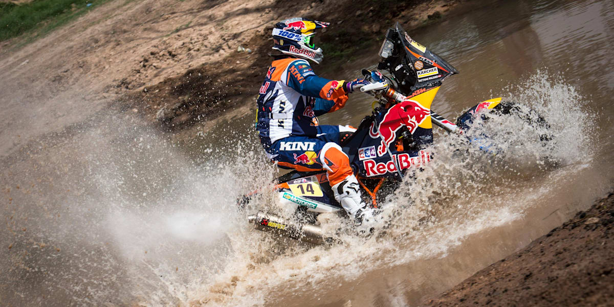 Matthias Walkner talks about his KTM Dakar motorcycle