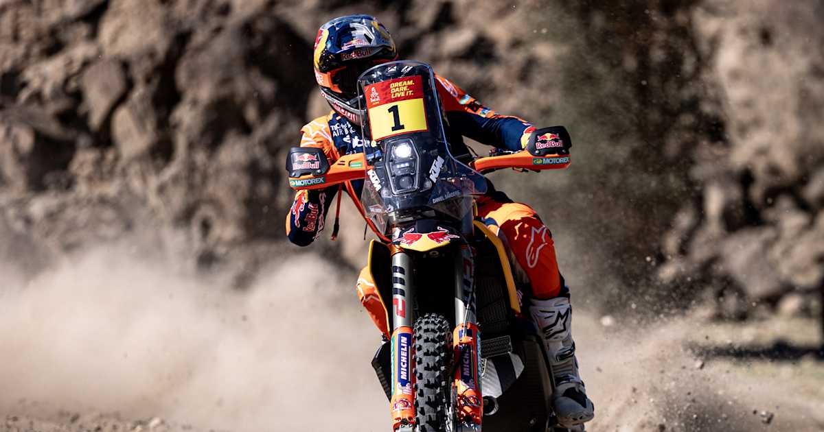 Daniel Sanders Red Bull KTM emotional path to Dakar glory