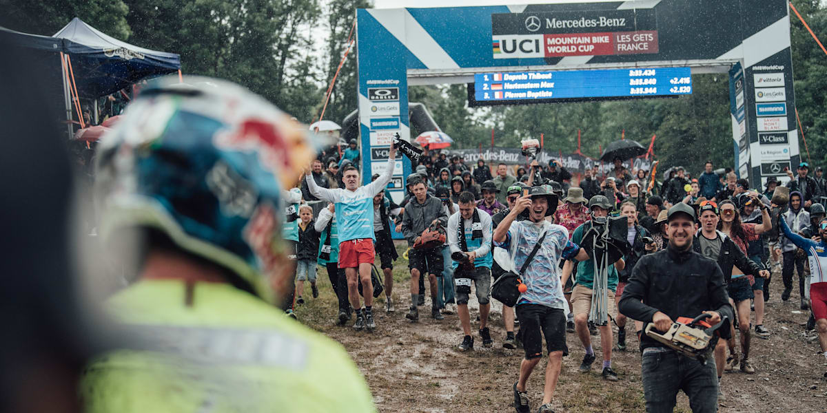 UCI MTB DH World Cup: Fans Gallery