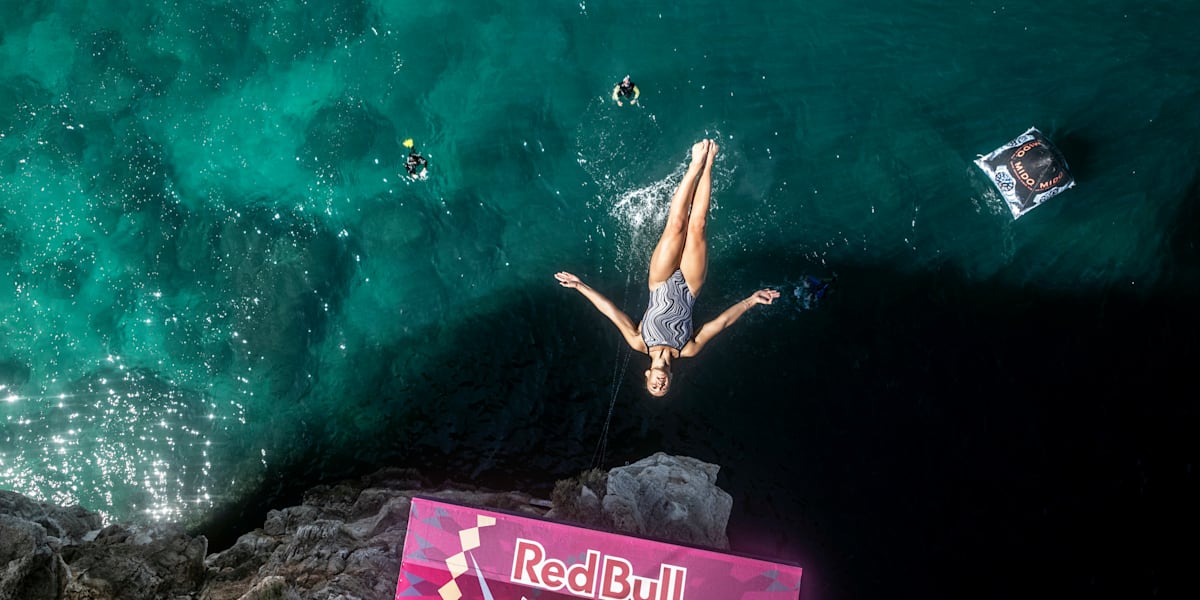 Red Bull Cliff Diving 2021: Polignano primer día