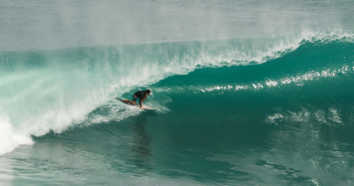 Sessions: The Uluwatu free surfs +++video+++ | Red Bull