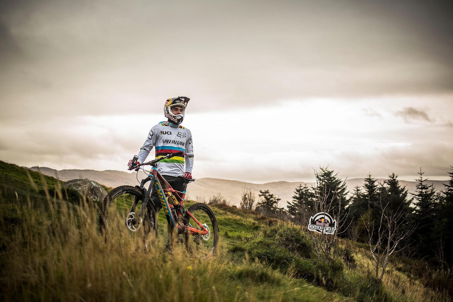 Red Bull Foxhunt 2017: Loic Bruni's POV race footage