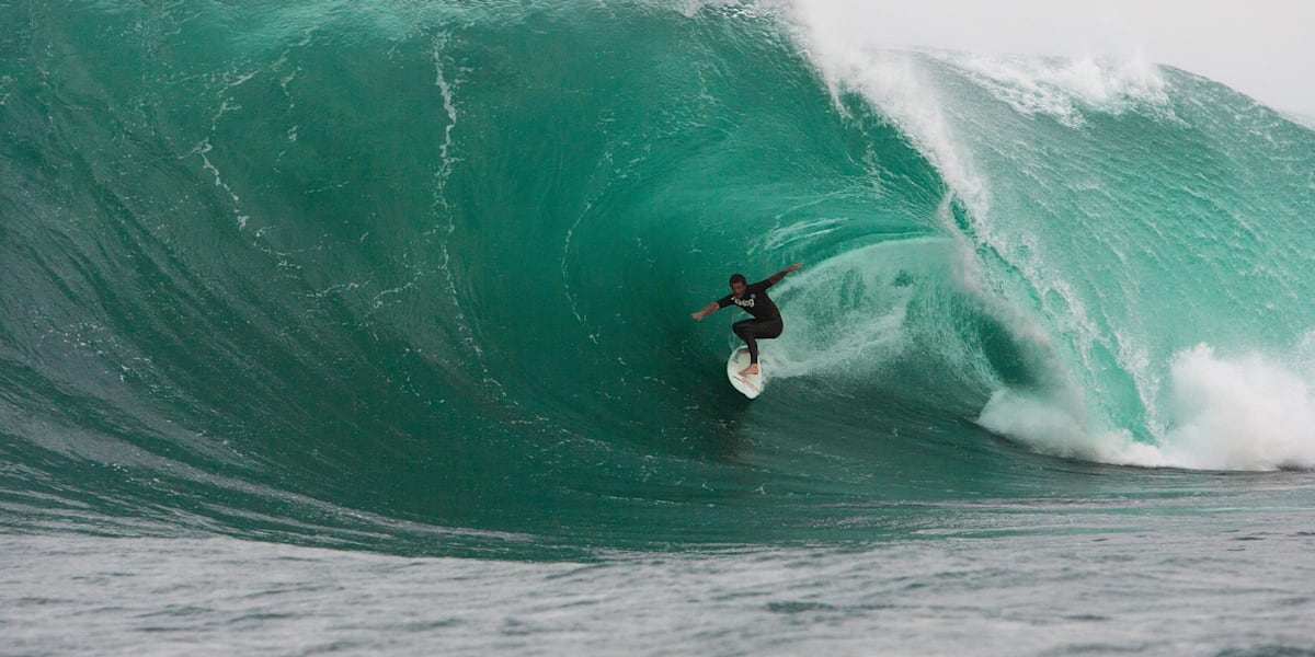 Las olas más grandes y peligrosas del mundo Descubre