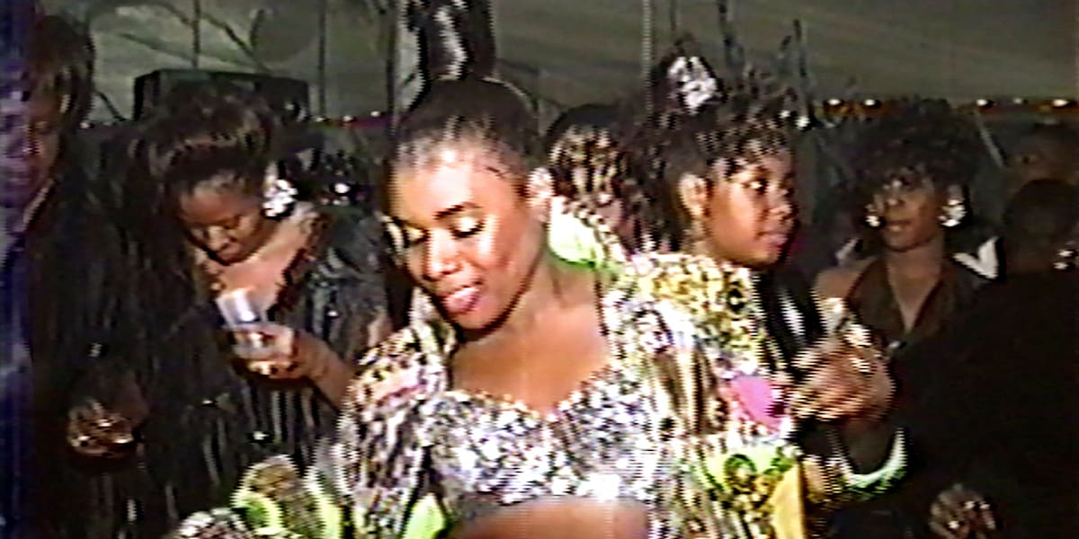 Akeem Smith's New Exhibit No Gyal Can Test