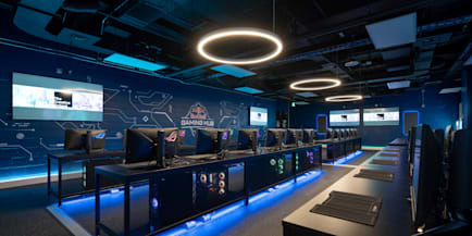 Red Bull Gaming Hub at Toronto Metro University tour