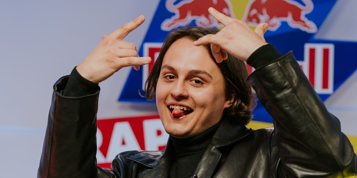 F jak Fukaj - alfabet raperów, ciekawostki