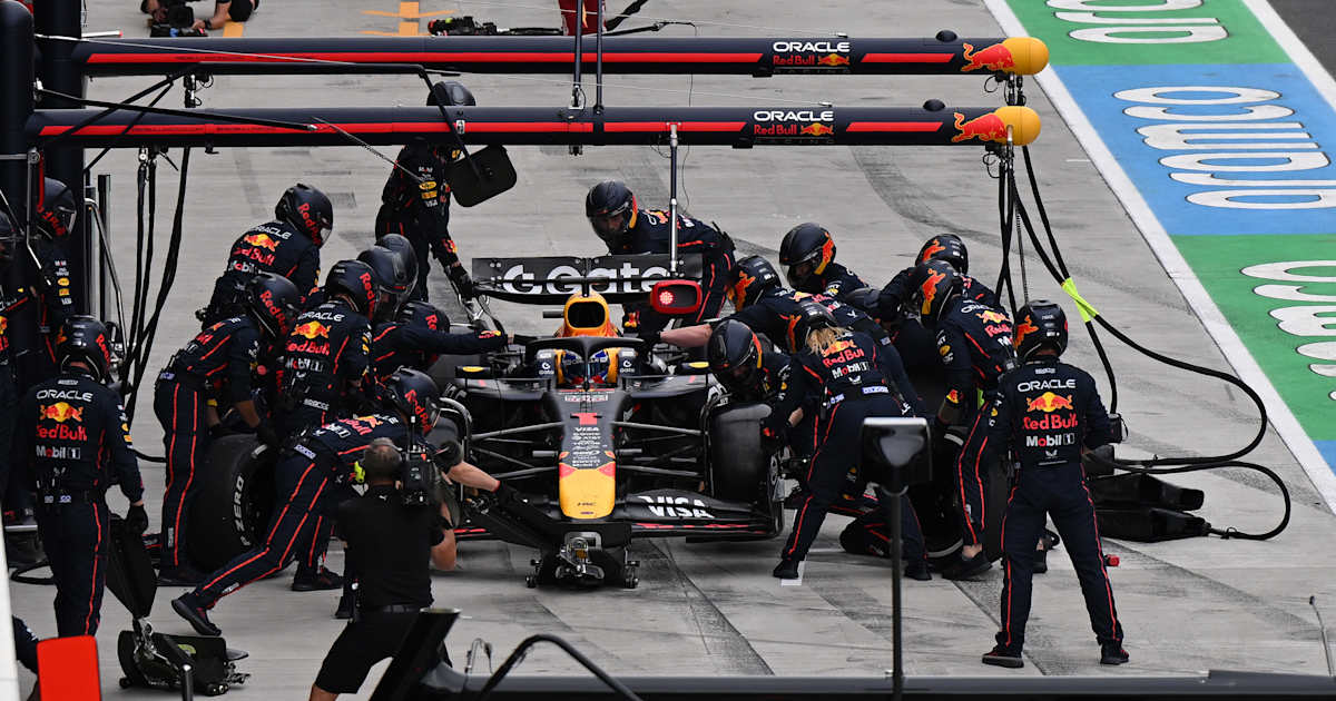 Formula One: Meet the team behind the drivers