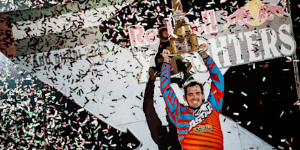 Clinton Moore wins X-Fighters 2015 title in Abu Dhabi