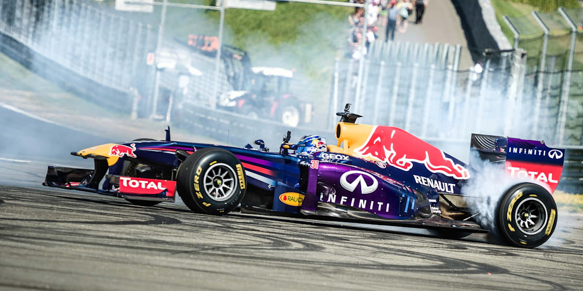 JEV gives fans a taste of F1 in Austria