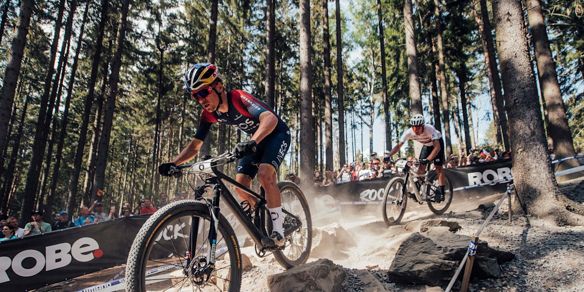 Race Tapes S1 E1 : avec Tom Pidcock et Jolanda Neff