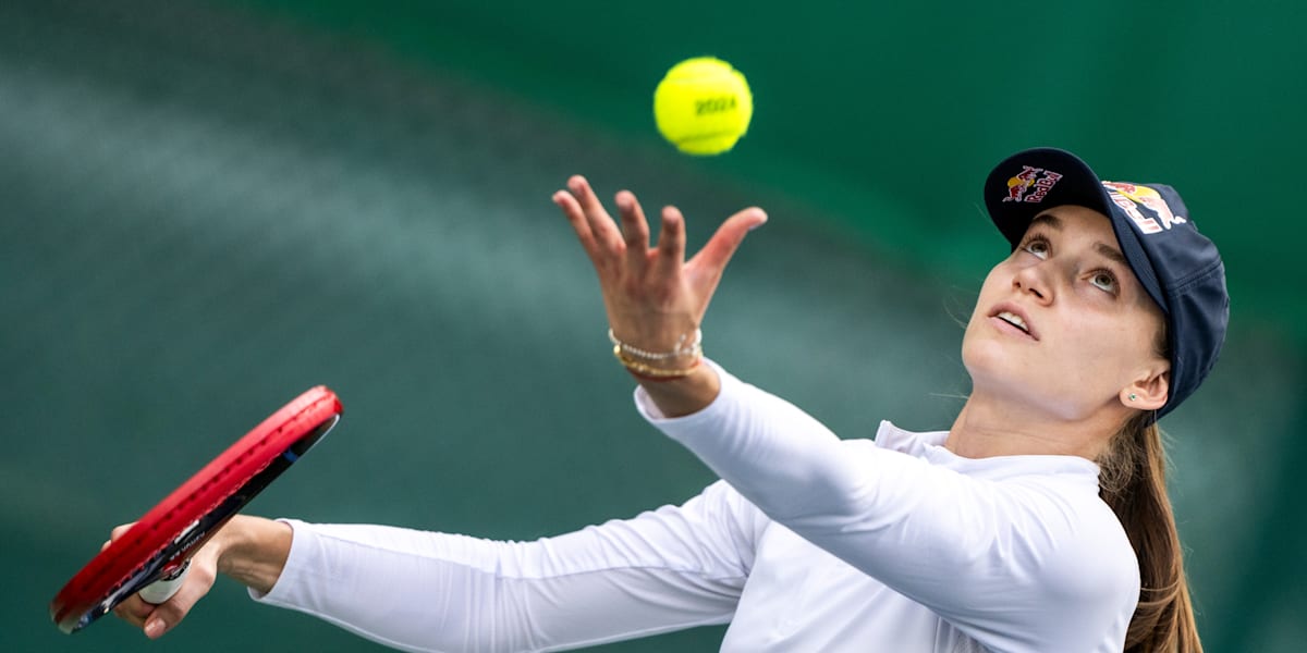 Elena Rybakina: Why even tennis stars fear her serve