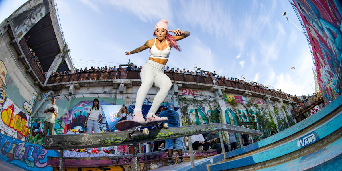 Red Bull Pool Drop 2024: Skateboarding final - DE stream