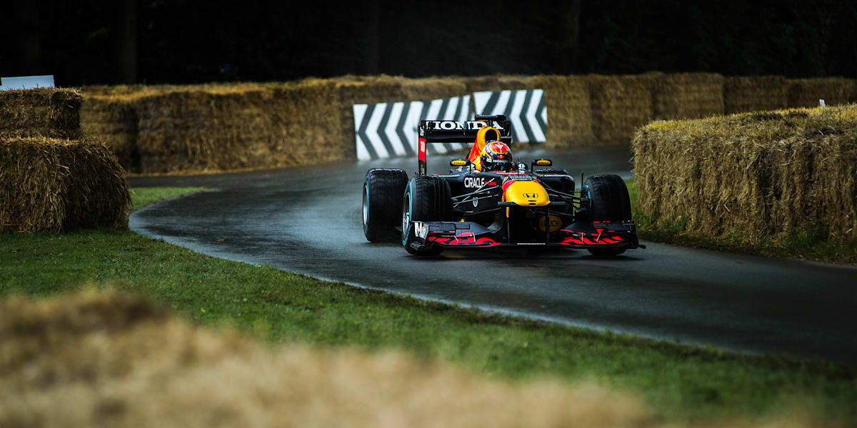 Red Bull Racing RB17 revealed at Goodwood FOS – Friday