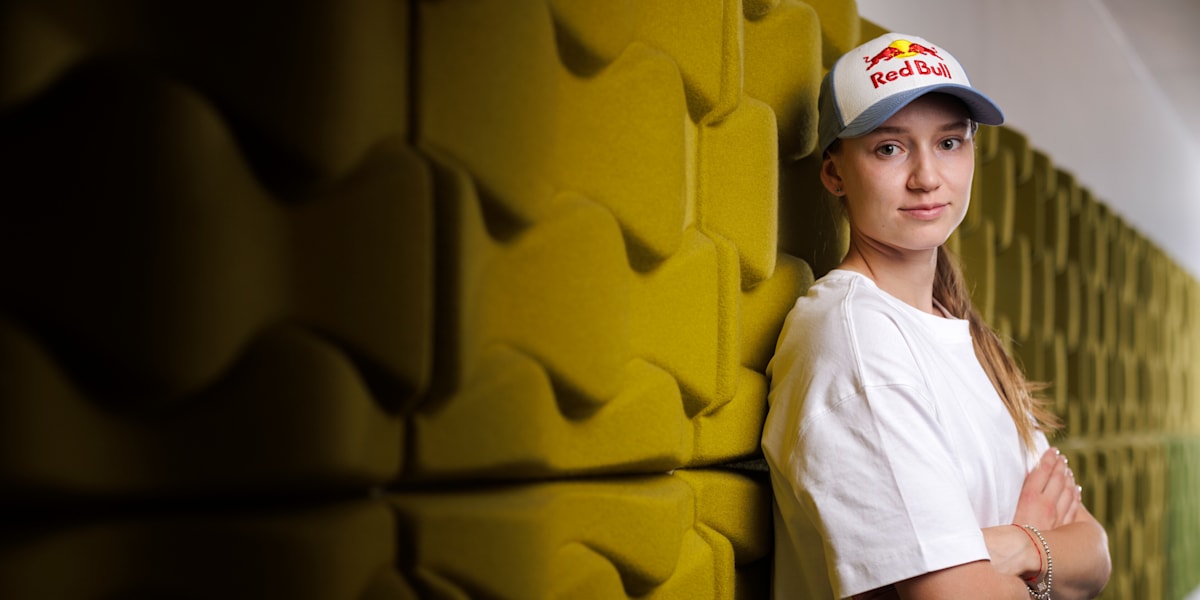 Ace 女王：Elena Rybakina