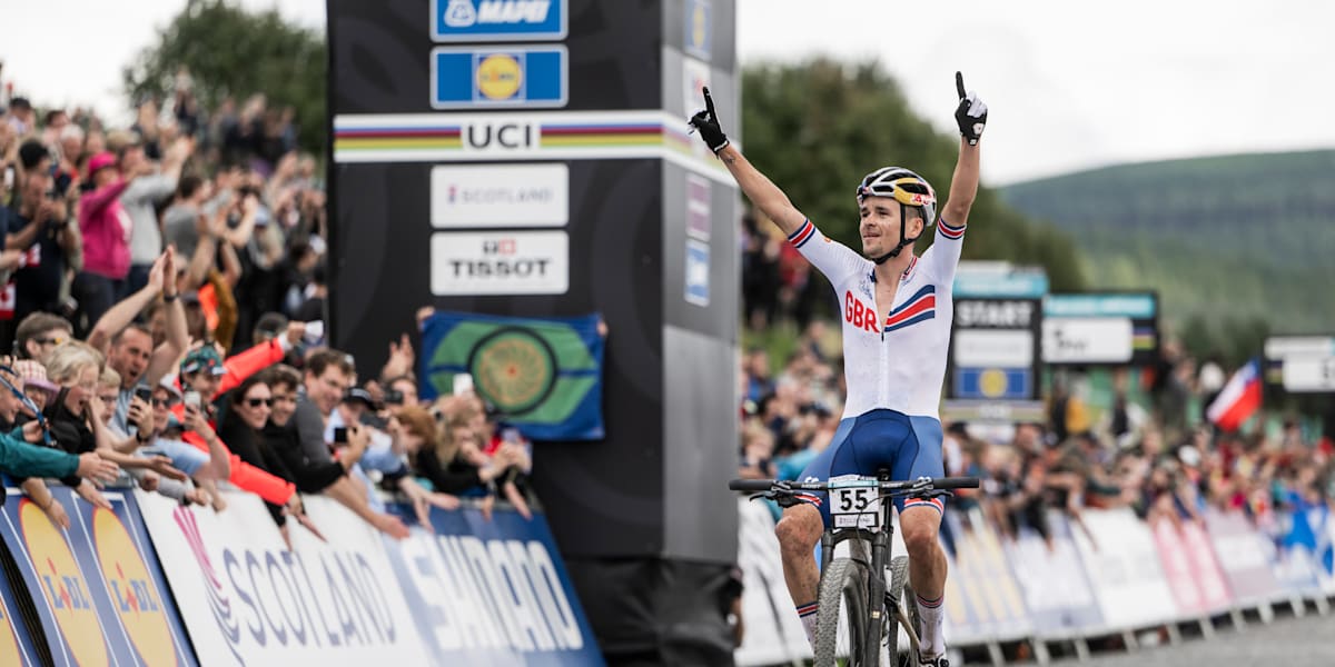 Tom Pidcock: How to be a pro cyclist in multiple events