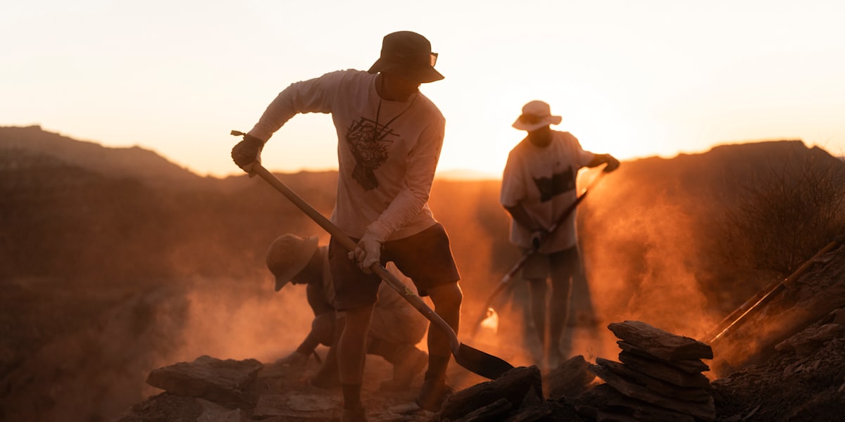 Red Bull Rampage dig days and lines