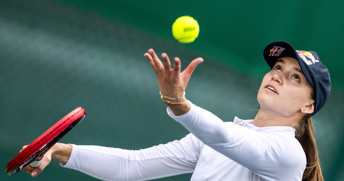 Elena Rybakina: Why even tennis stars fear her serve