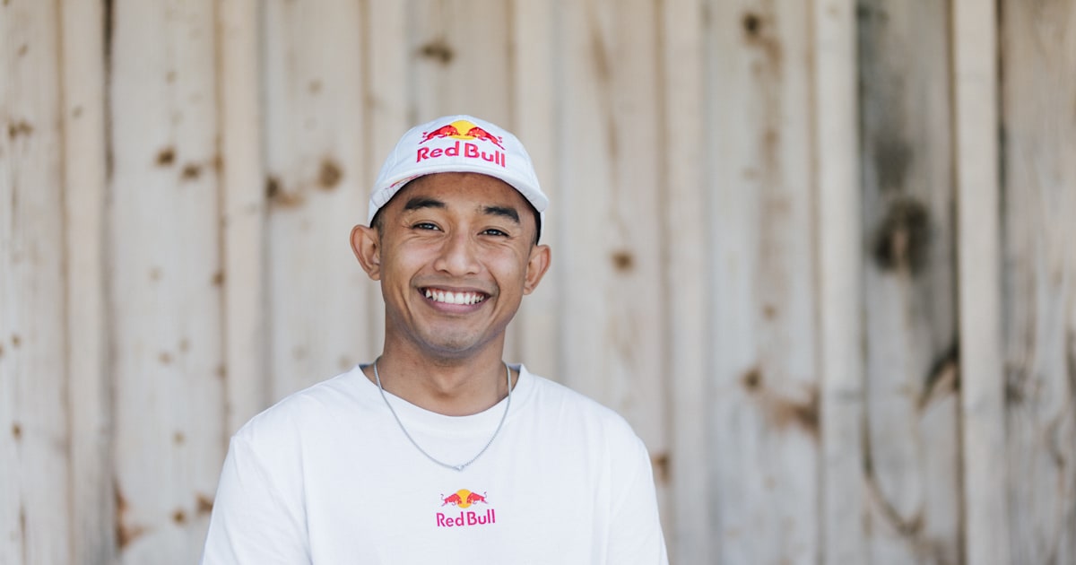 Hazim 'Zeem' Ahmad: Freestyle Soccer – Red Bull Athlete