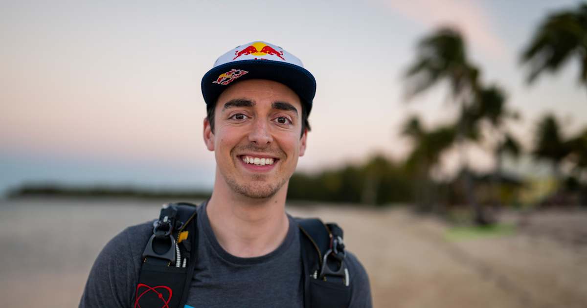 Dani Román: Wingsuit flying – Red Bull Athlete Page