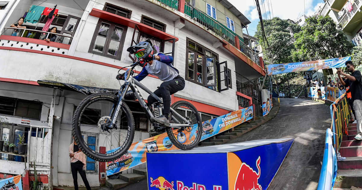 Red Bull Tlang Ruam 2025: Highlights | Urban DH MTB