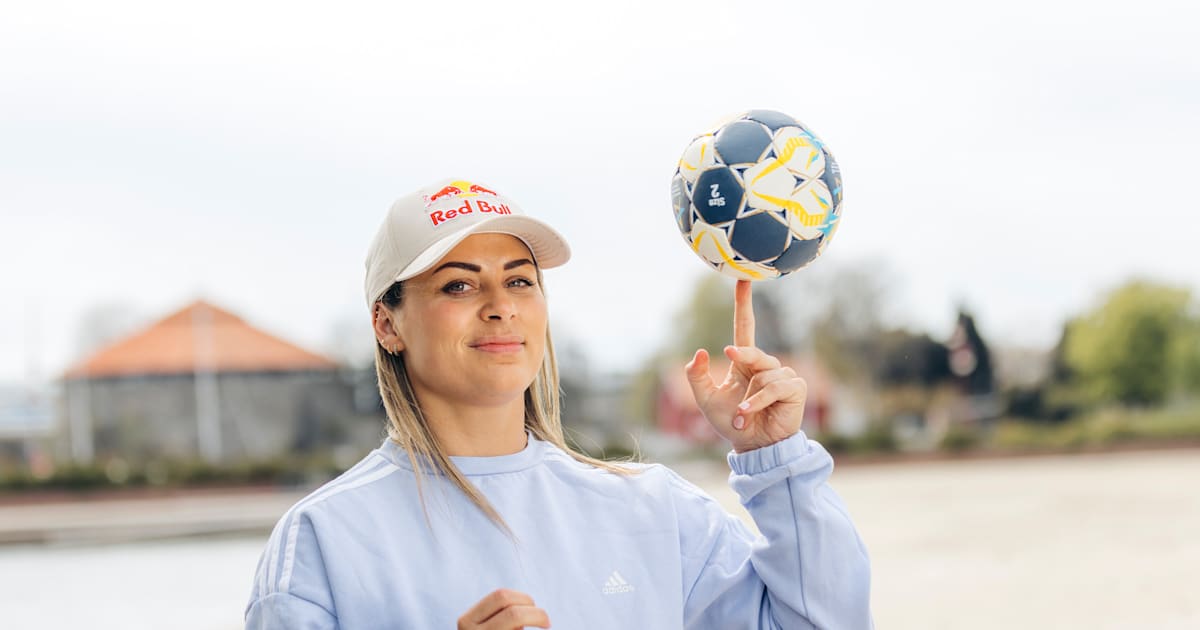 nora-mørk-fra-jenta-med-håndballen-til-verdens-beste