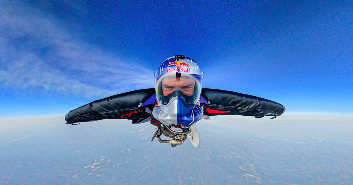 Los mejores vuelos con wingsuit: Los 11 vídeos más atrevidos