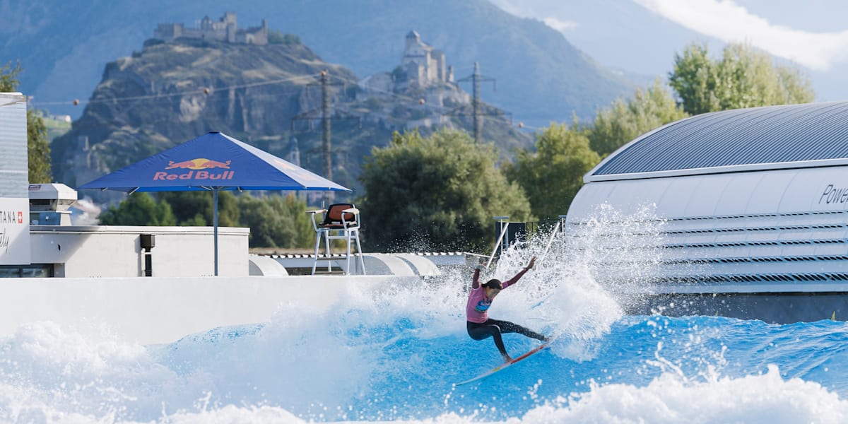 Red Bull Pool Clash: Das ist Surfen in den Alpen!