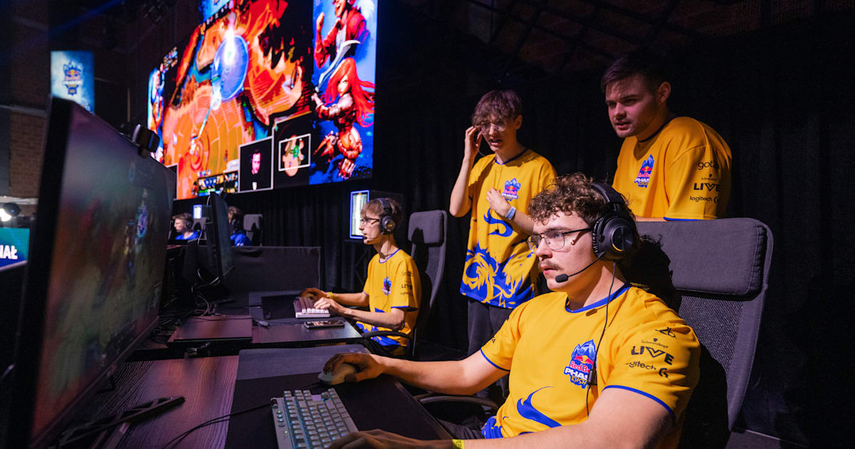 LoL Slang: Key Terms every player should know