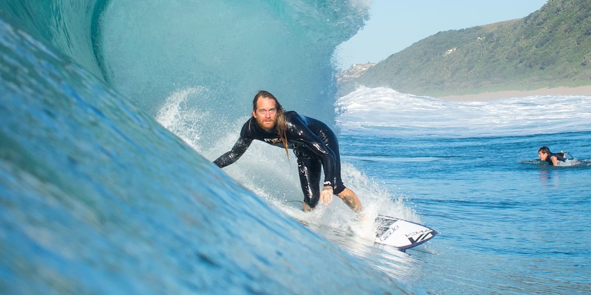 Made in T6 E2: Basnett, Thomson y Palmboom - surf video