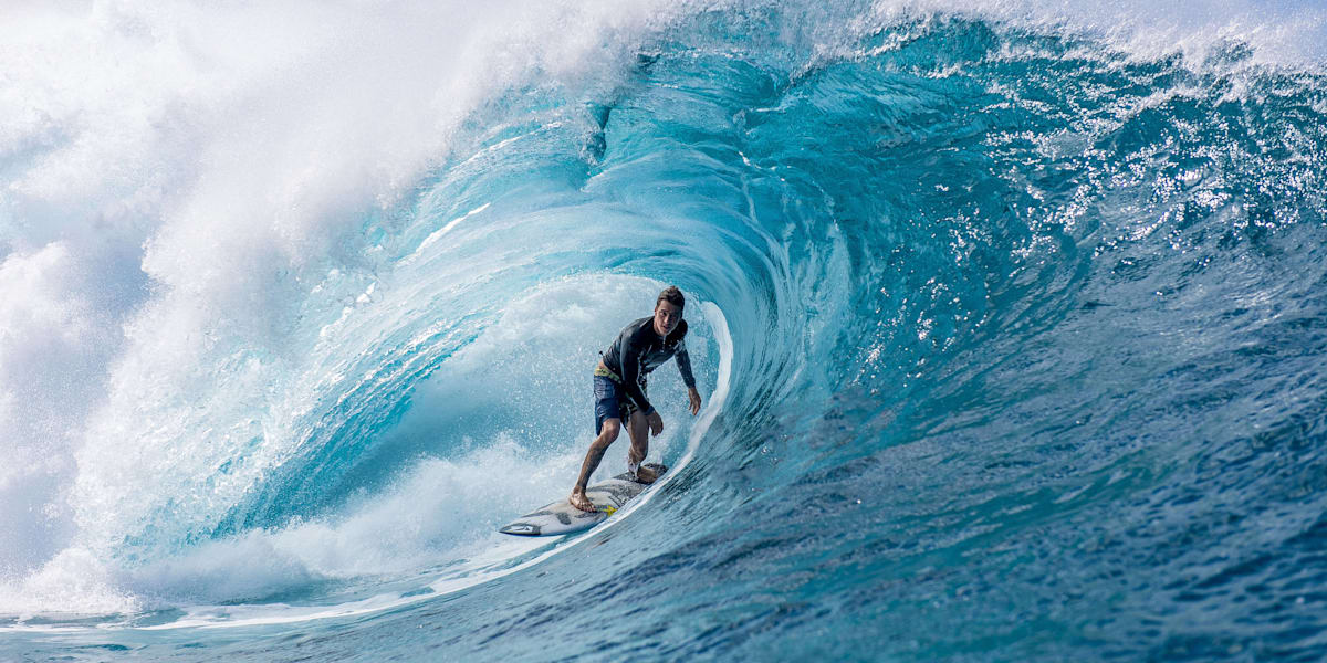 No Contest: Off Tour S1 E1: New York surfing