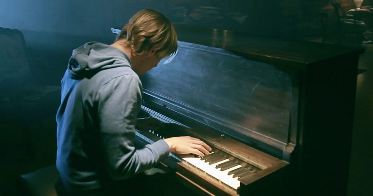 AWOLNATION: Sail – official Red Bull Records video