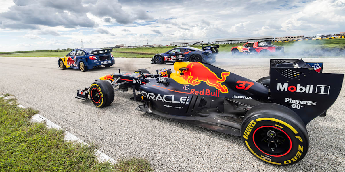 The ultimate race: F1 vs Rally vs Drift vs Truck battle