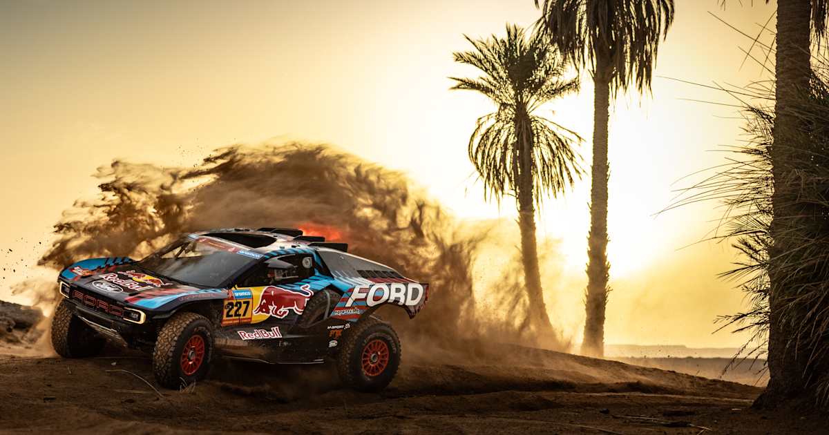 Journey to Dakar | Tester le Raptor T1+ dans le désert