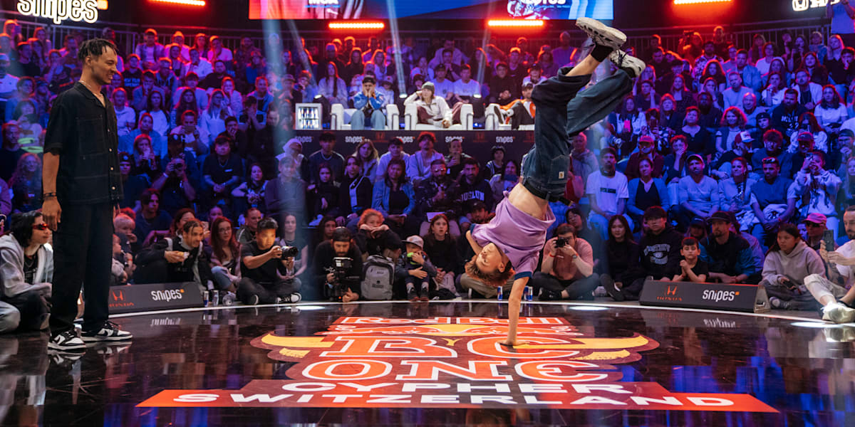 Red Bull BC One: B-Girls & B-Boys