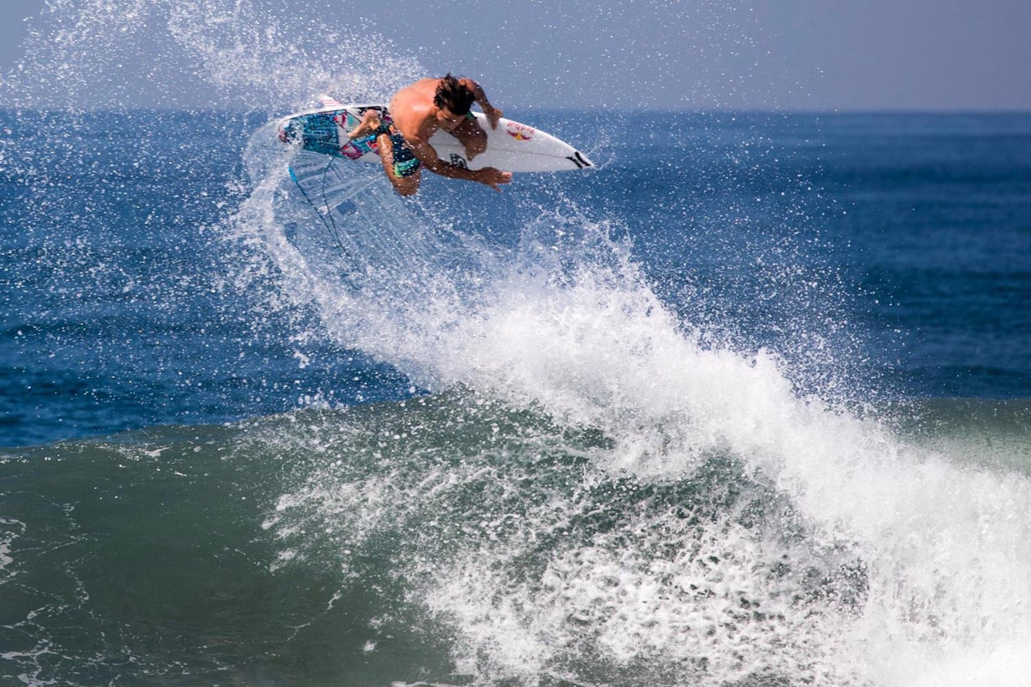 Red Bull Airborne 2019: Aerial surfing comp Gold Coast