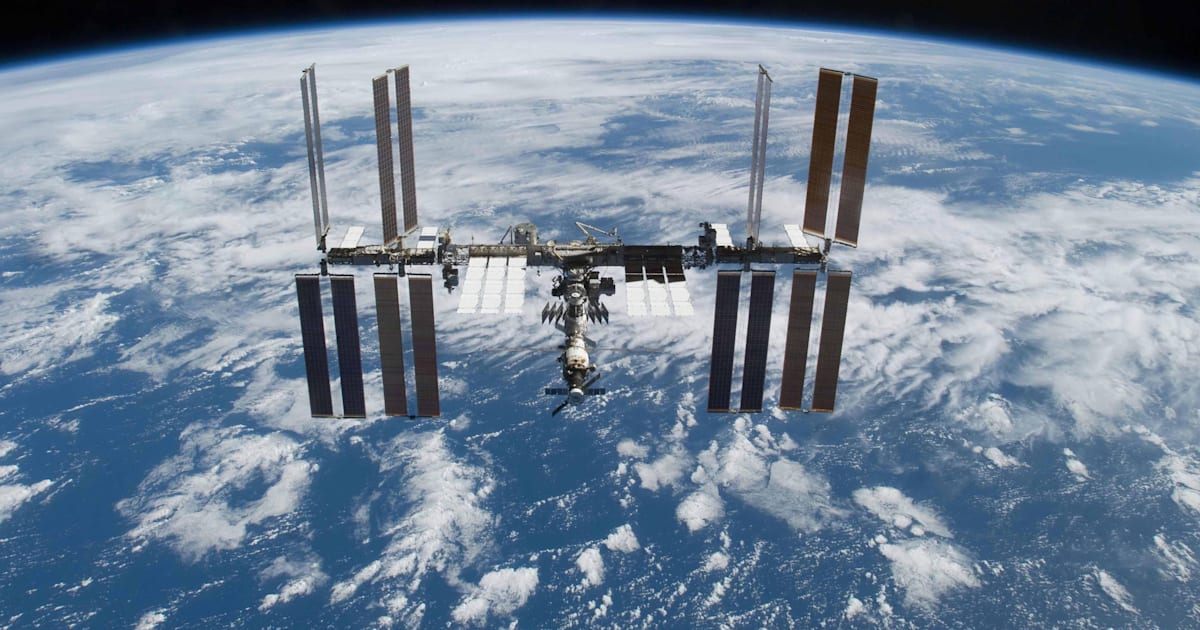 How to get into space >> 7 ways!