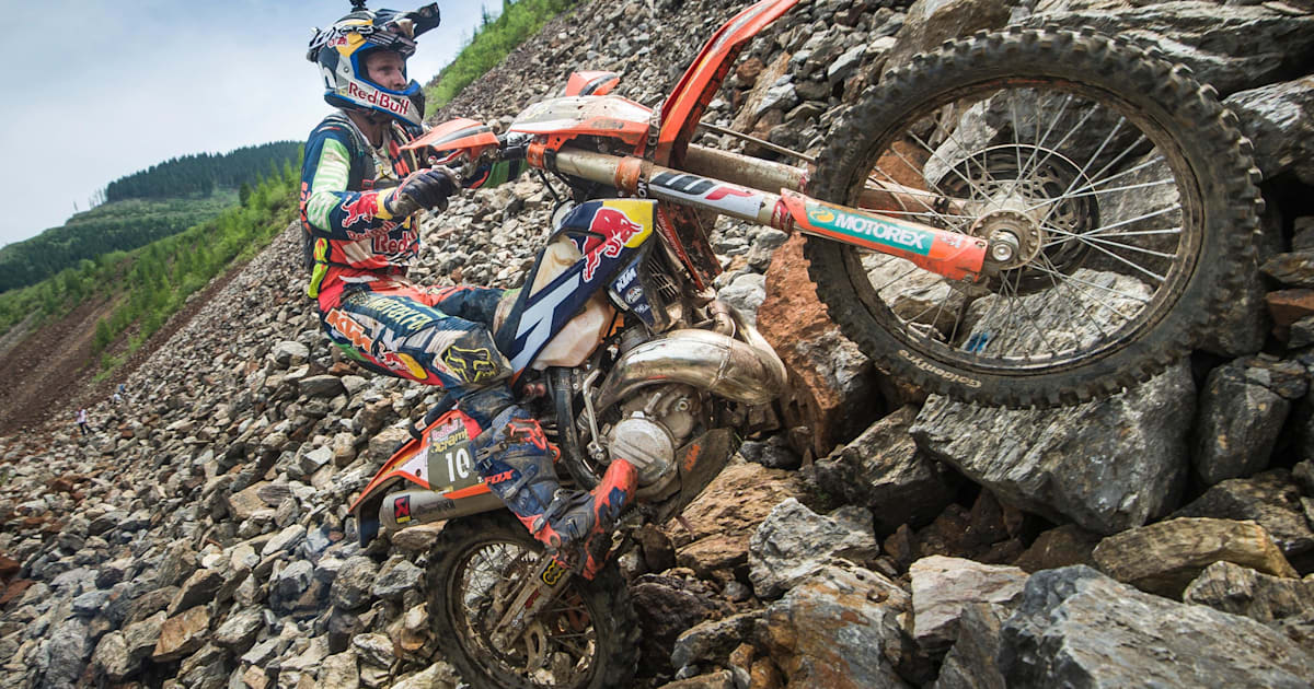 Red Bull Hare Scramble 2016 Battle Cam Video