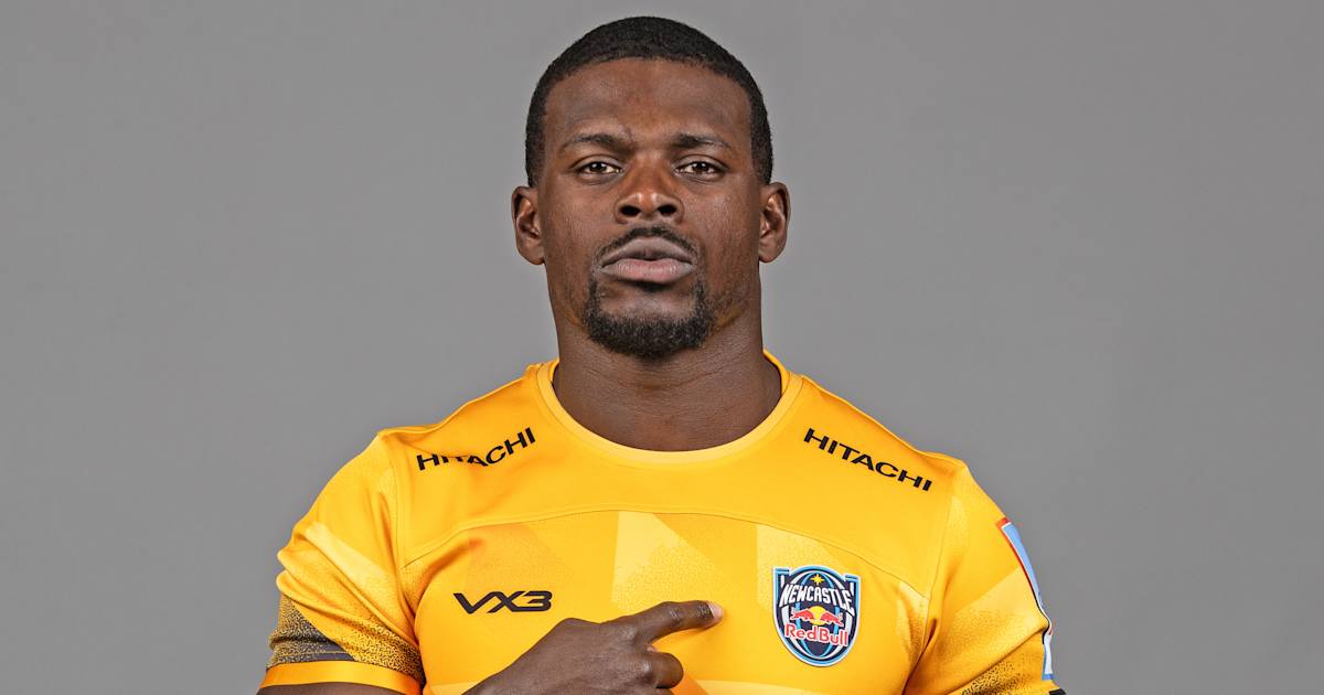 TEAM NEWS: CHRISTIAN WADE SET FOR DEBUT