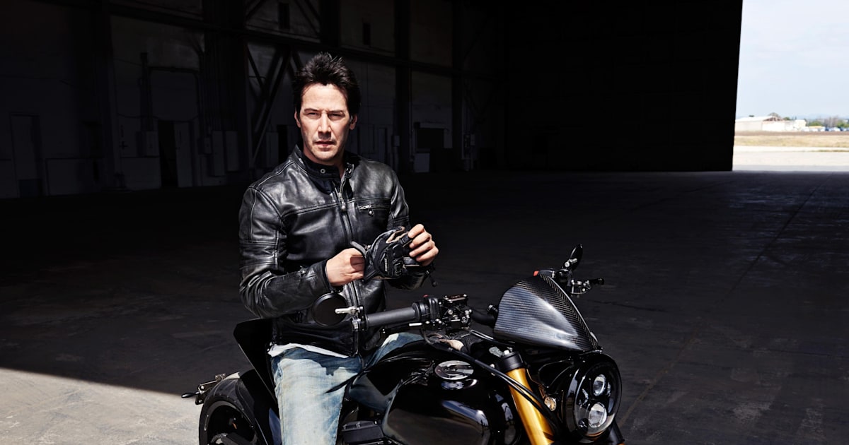 Keanu Reeves, Gard Hollinger Build New Motorcycle