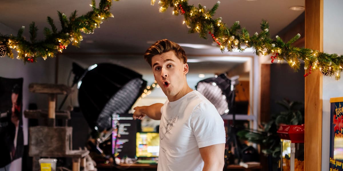 Ludwig Ahgren on streaming full-time and Unpaid Intern