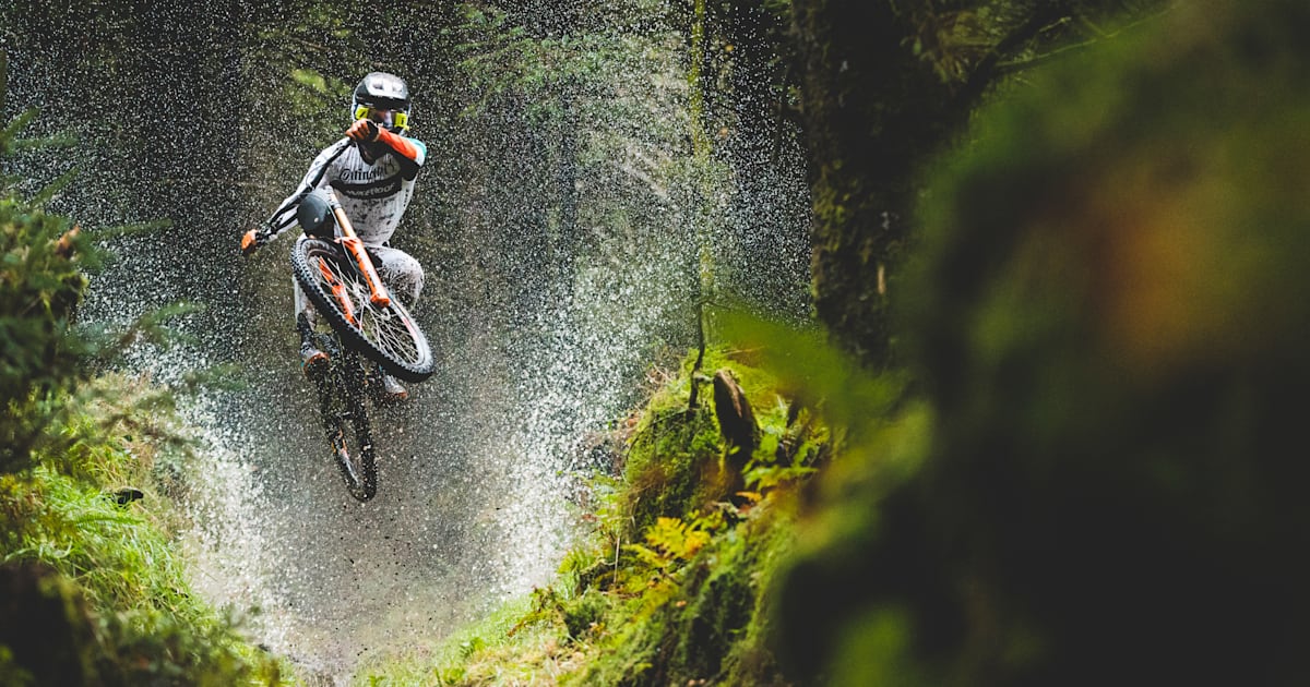 Every second counts for breathtaking biking images