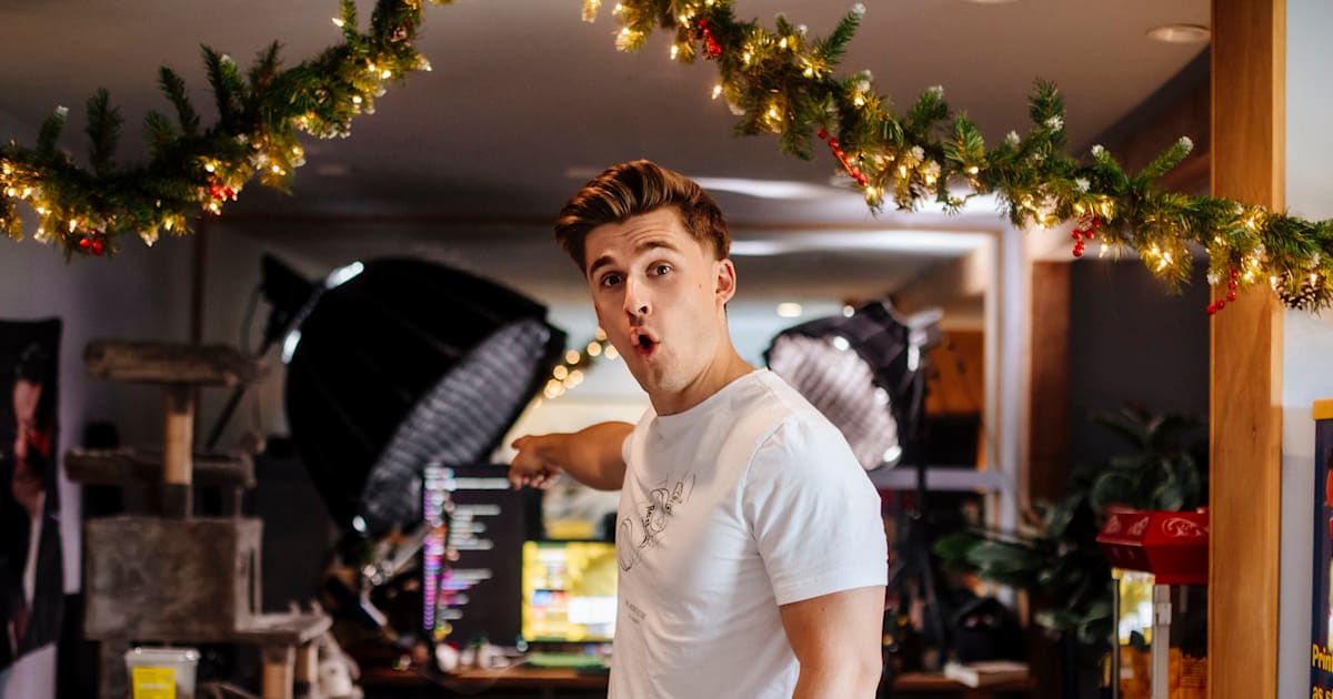 Ludwig Ahgren on streaming full-time and Unpaid Intern