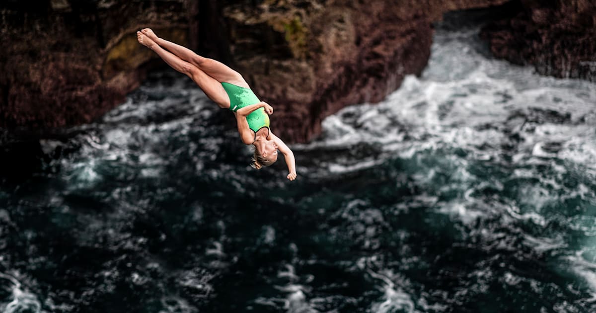 High Diver Ellie Smart feature - Red Bull Cliff Diving