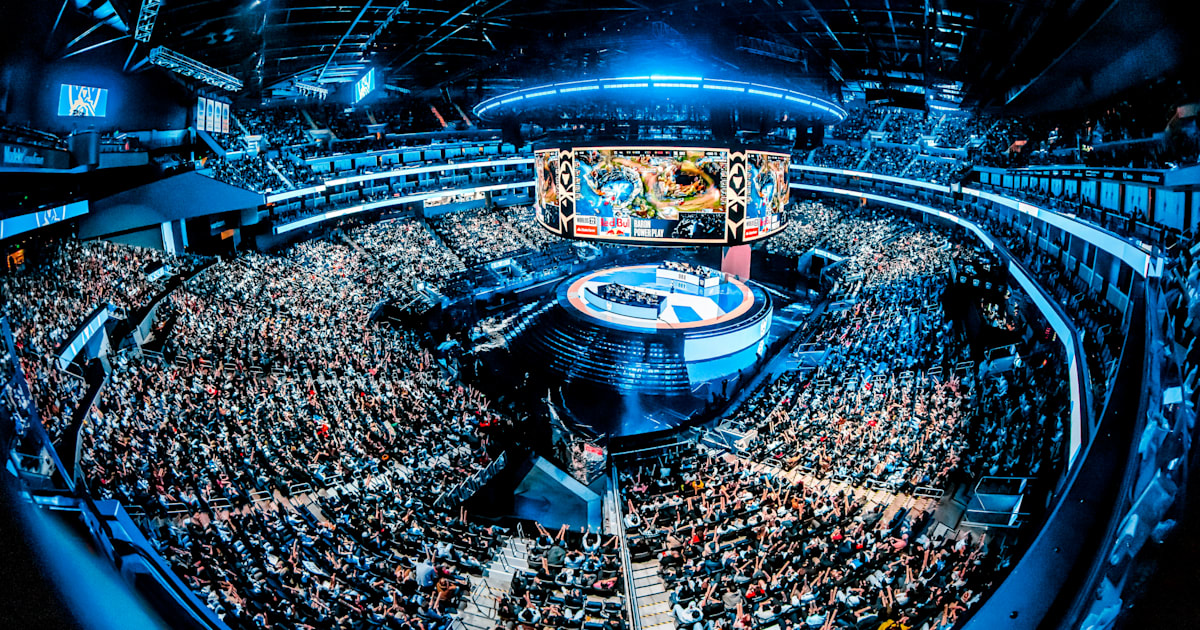 Deft vs. Faker: League of Legends "Worlds" Seoul 2023