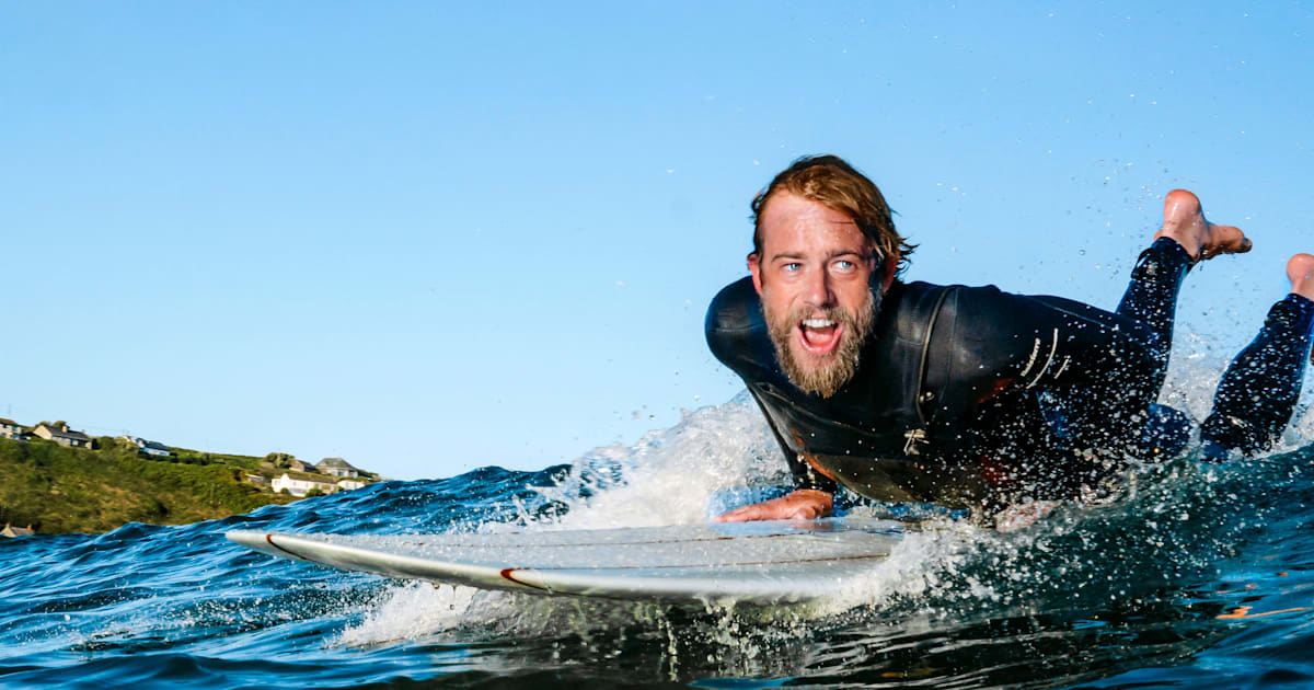 Best longboarding destinations and longboard surf tips