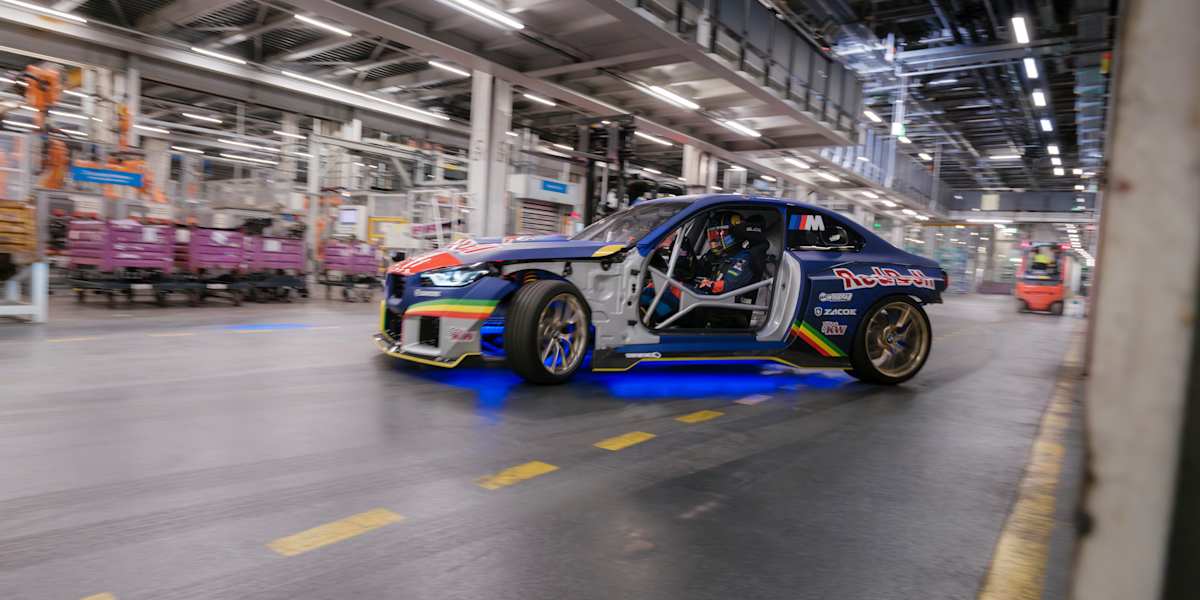Red Bull Driftbrothers Bmw M2 Drift Competition Im Bmw Werk