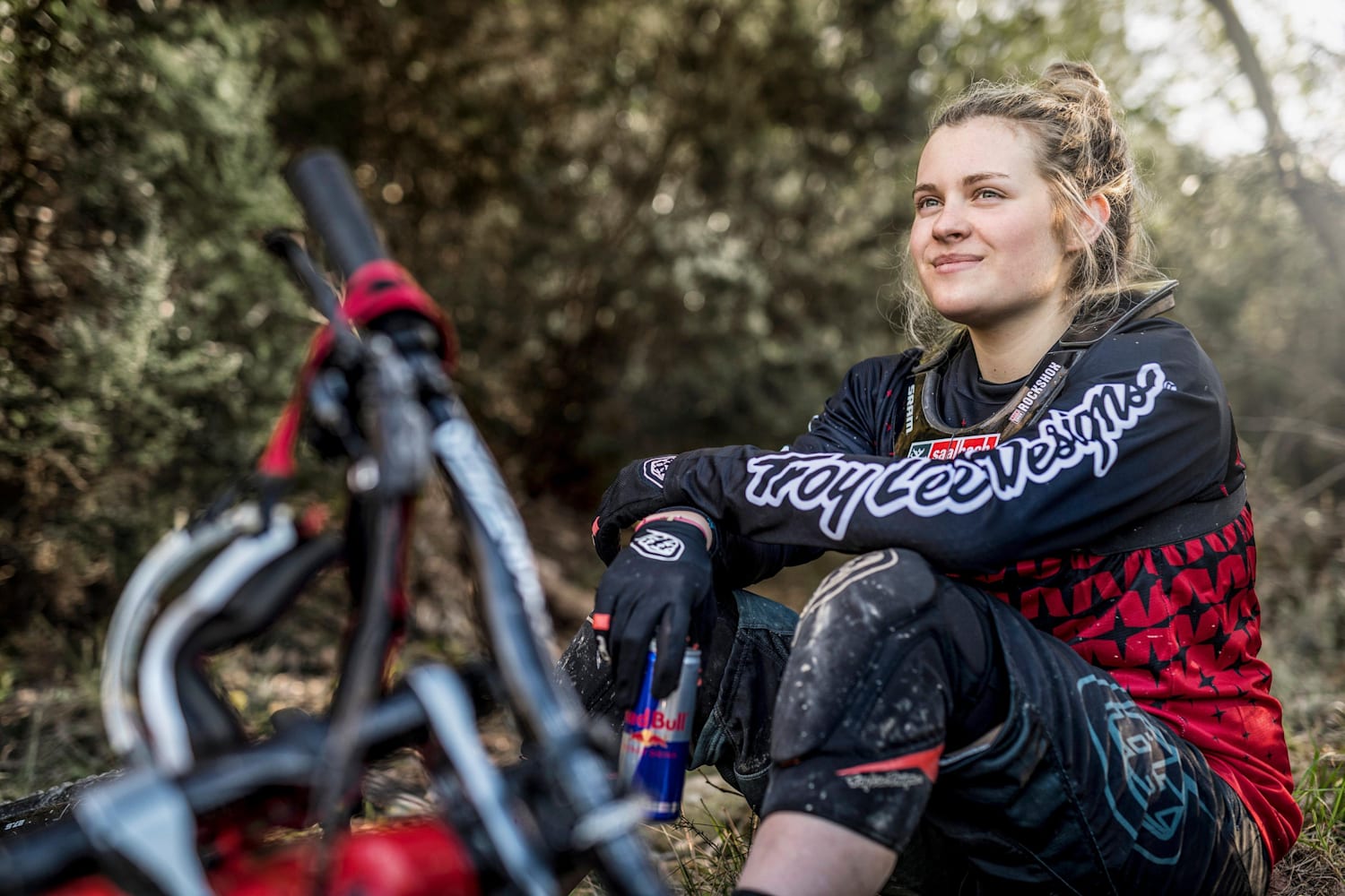 MTB DH Weltmeisterin Vali Höll über ihr Erfolgsrezept!