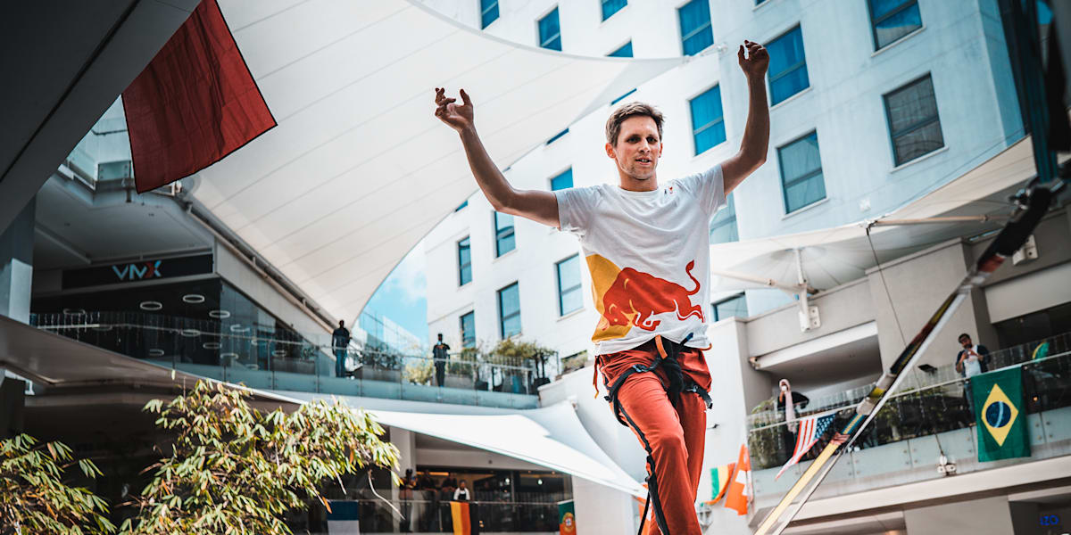 Los momentos más épicos de slackline de Jaan Roose
