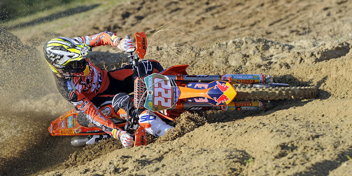 Motocross: gli eroi e le sfide del mondiale MX | Video