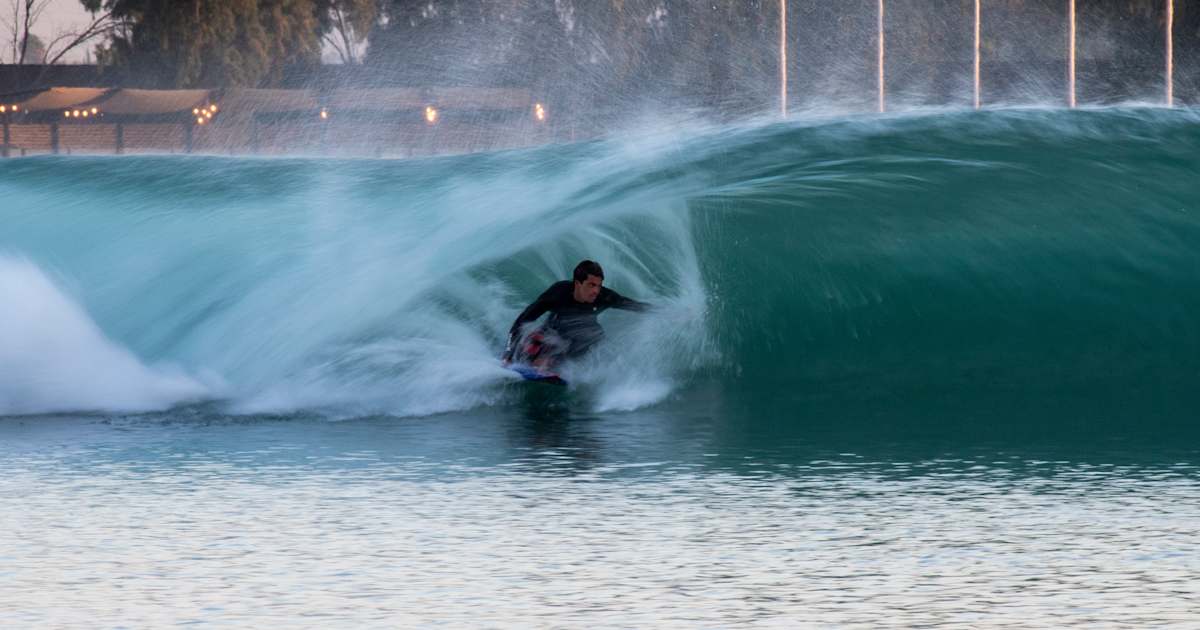 Top 8 best wave pools for surfing in the US